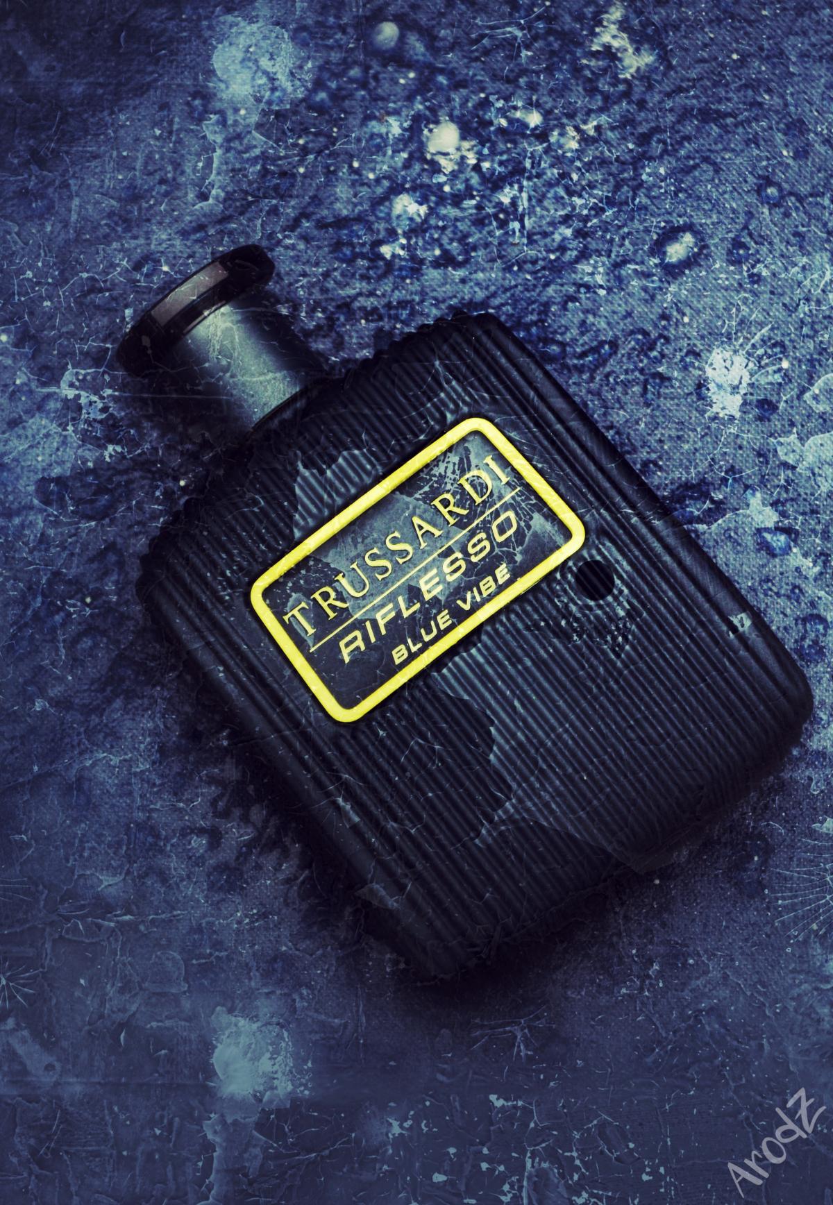 Riflesso Blue Vibe Trussardi cologne - a fragrance for men 2019