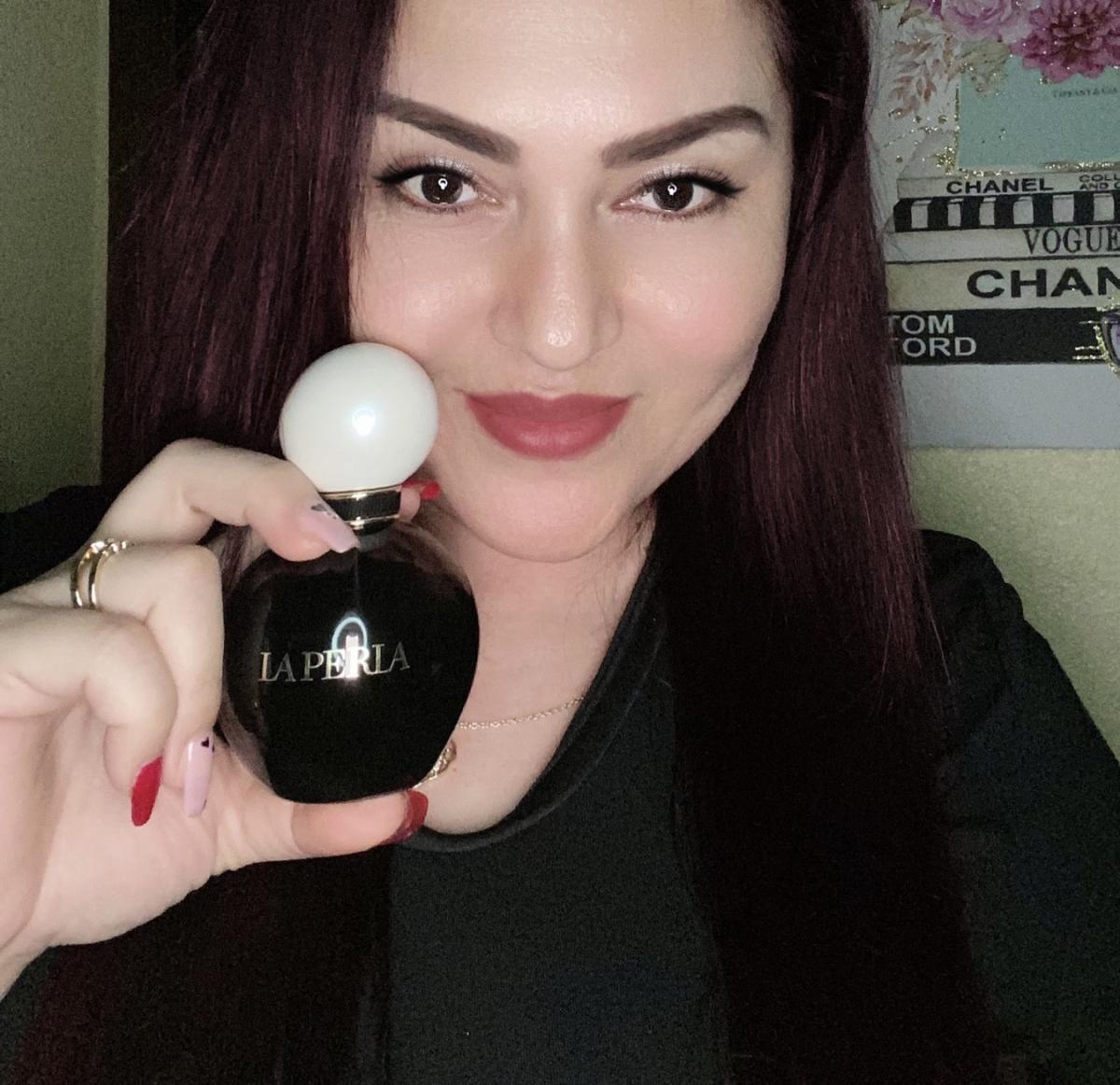 La Perla Signature La Perla perfume - a fragrance for women 2021