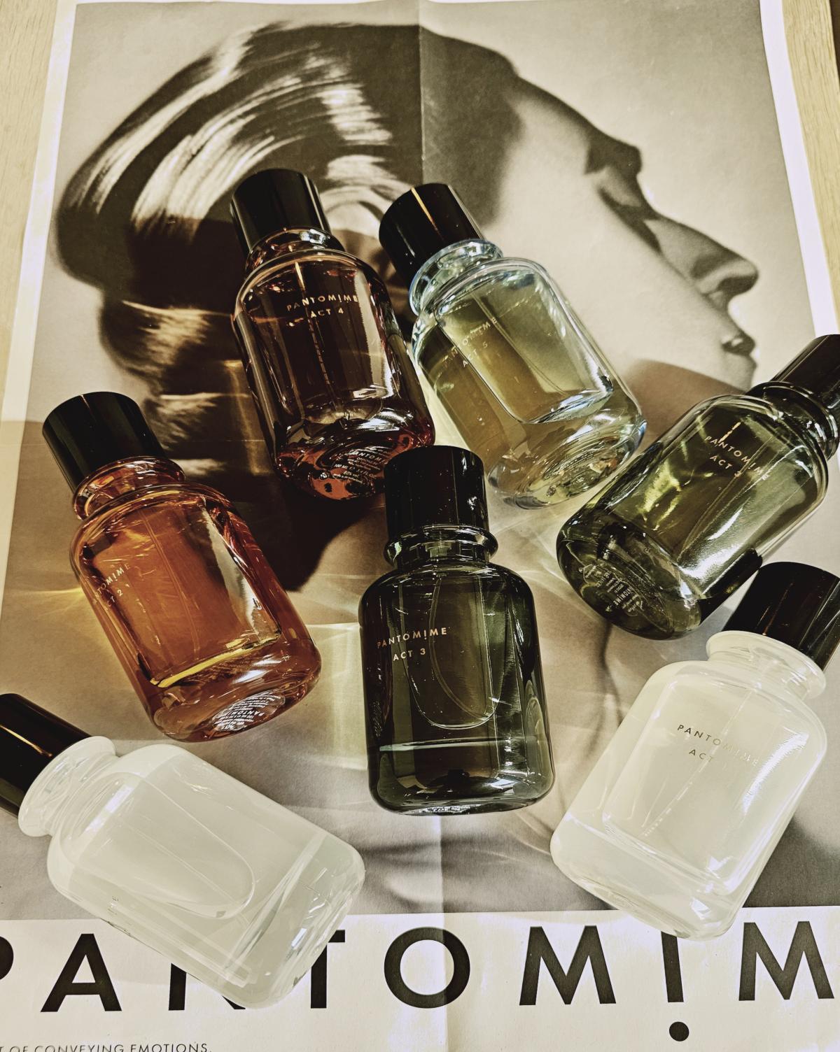 Act 2 Pantomime parfum - un nou parfum unisex 2023