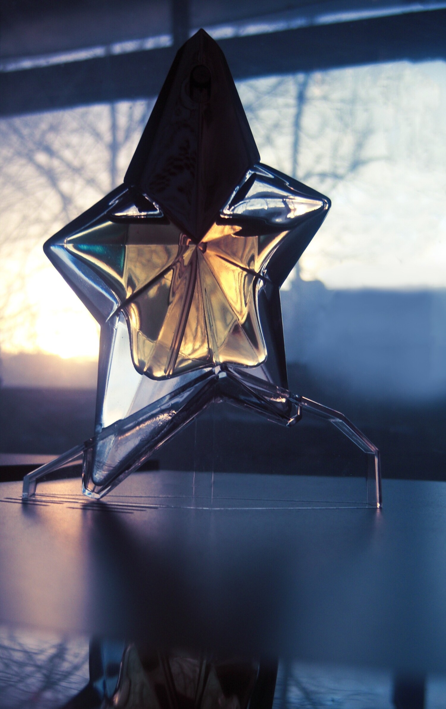 Angel Mugler perfume - a fragrance for women 1992