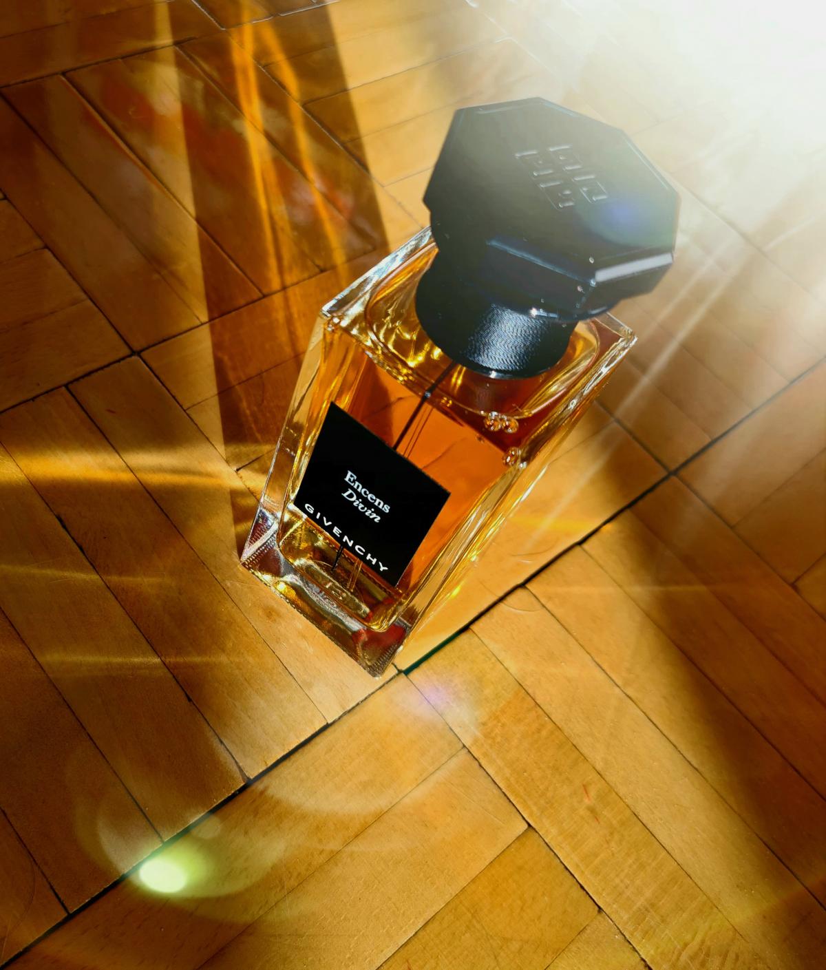 Encens Divin Givenchy perfume - a fragrance for women and men 2018