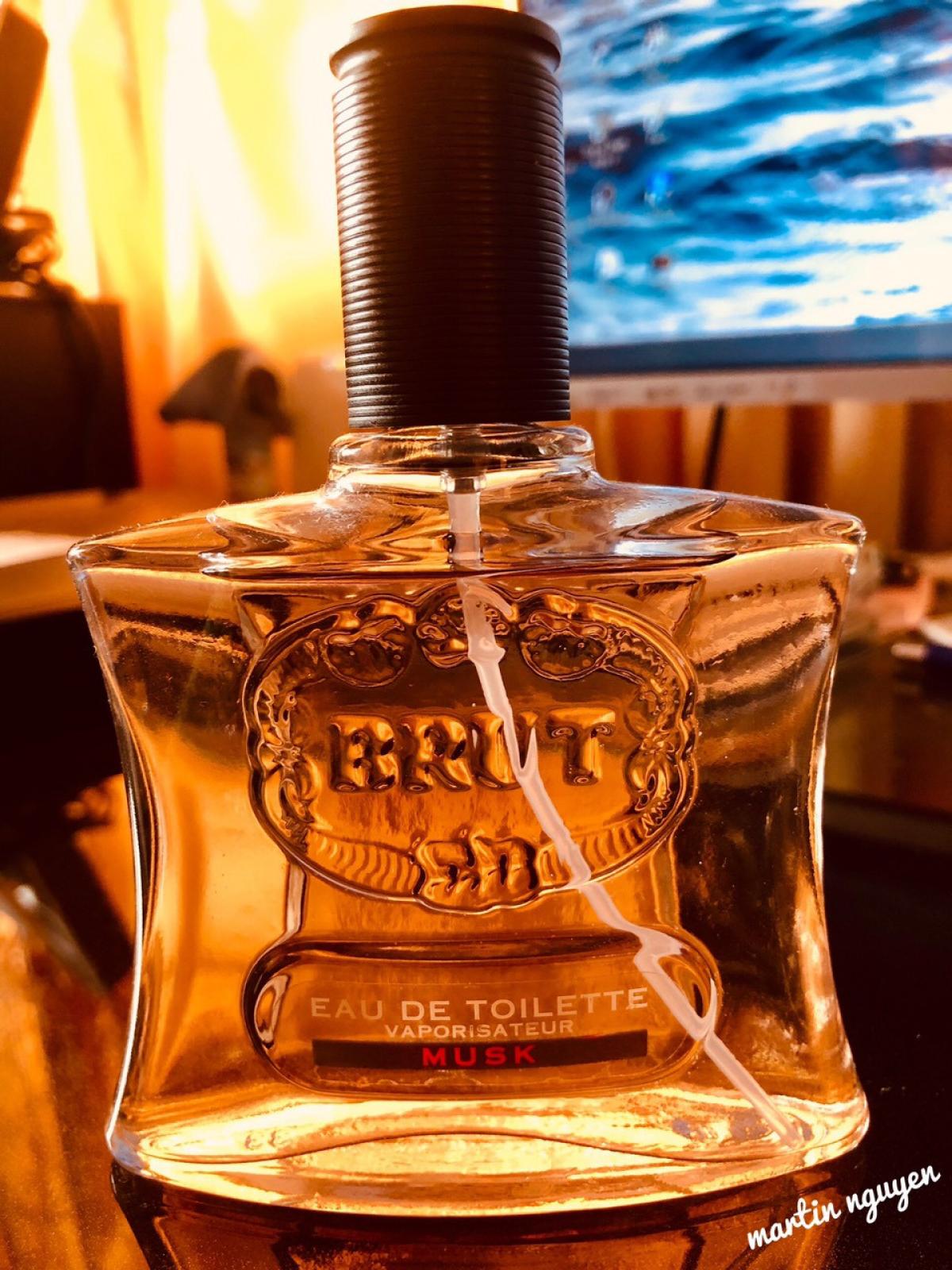 Brut Musk Brut Parfums Prestige cologne - a fragrance for men 1986