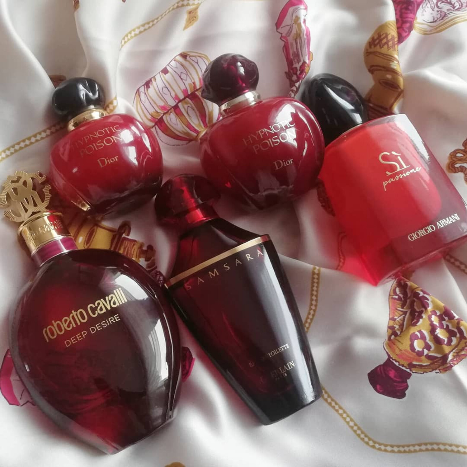 Sì Passione Intense Giorgio Armani perfume - a fragrance for women 2020