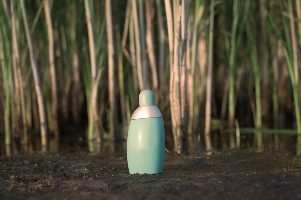 Eden Cacharel perfume - a fragrance for women 1994