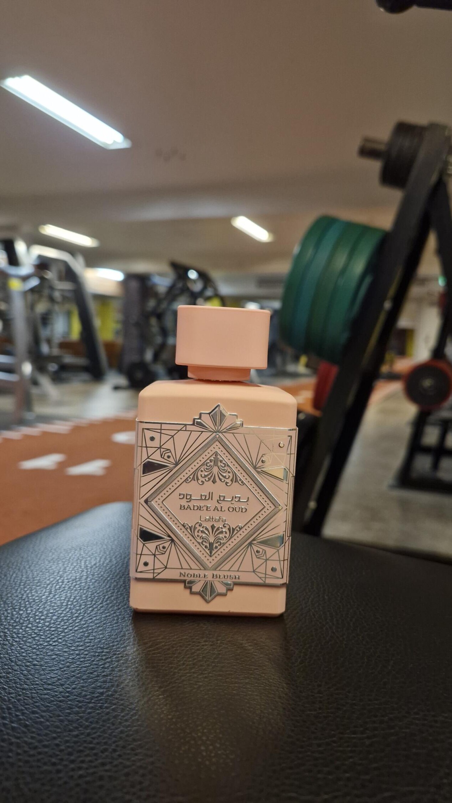 Noble Blush Lattafa Perfumes perfume - a novo fragrância Feminino 2024