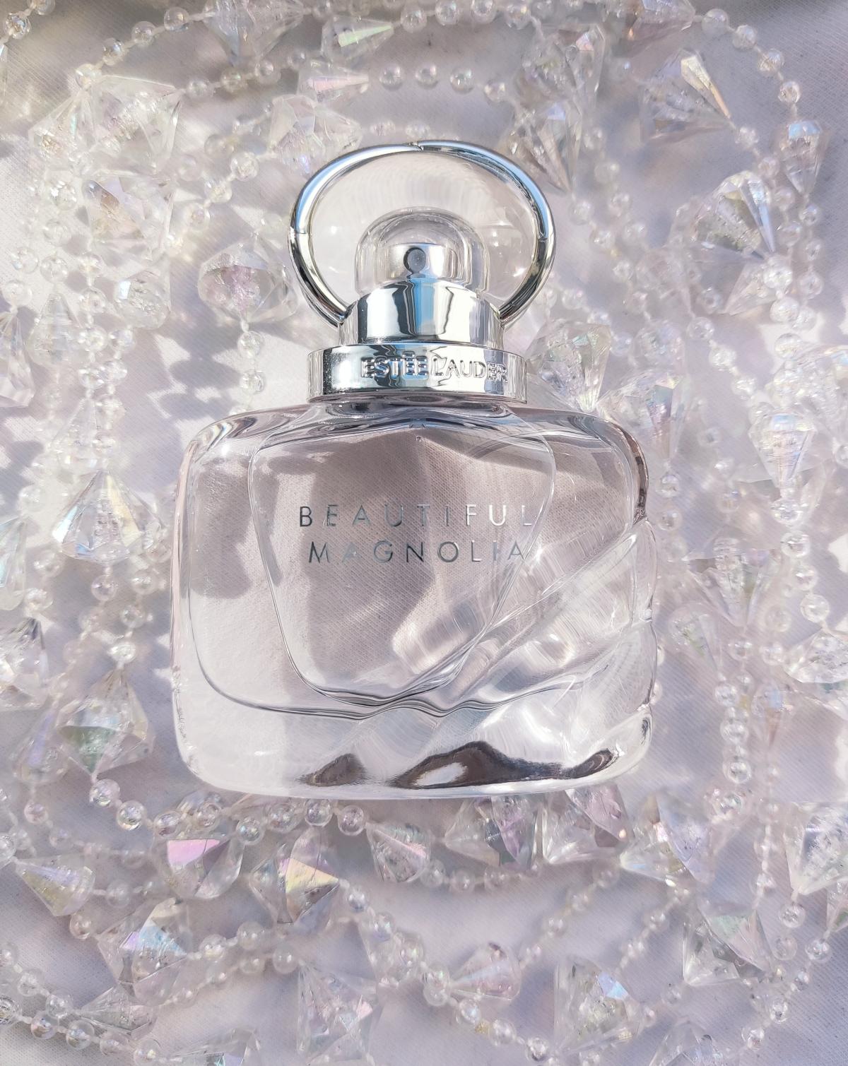 Beautiful Magnolia Estée Lauder perfume - a fragrance for women 2021