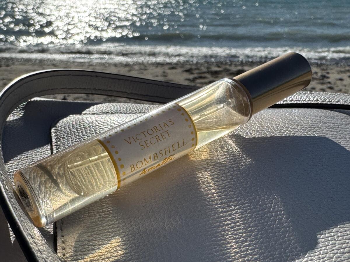 Bombshell Amalfi Victoria's Secret perfume - a new fragrance for women 2025