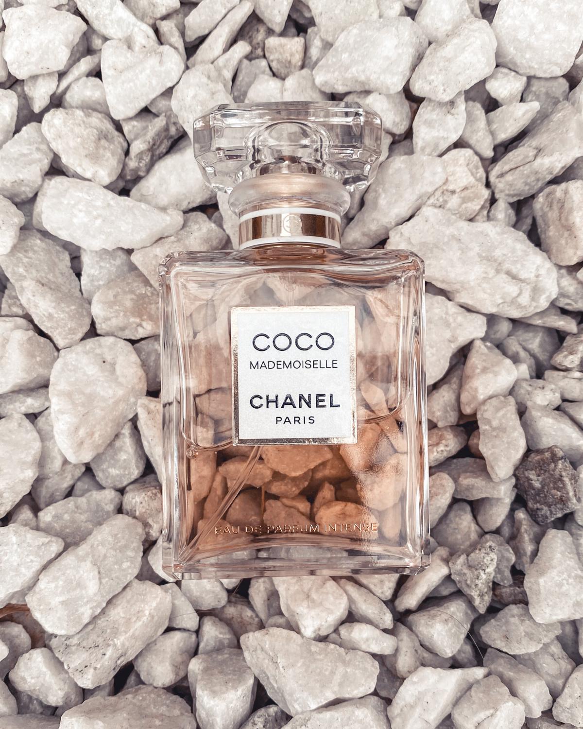 Coco Mademoiselle Intense Chanel perfume - a fragrance for women 2018