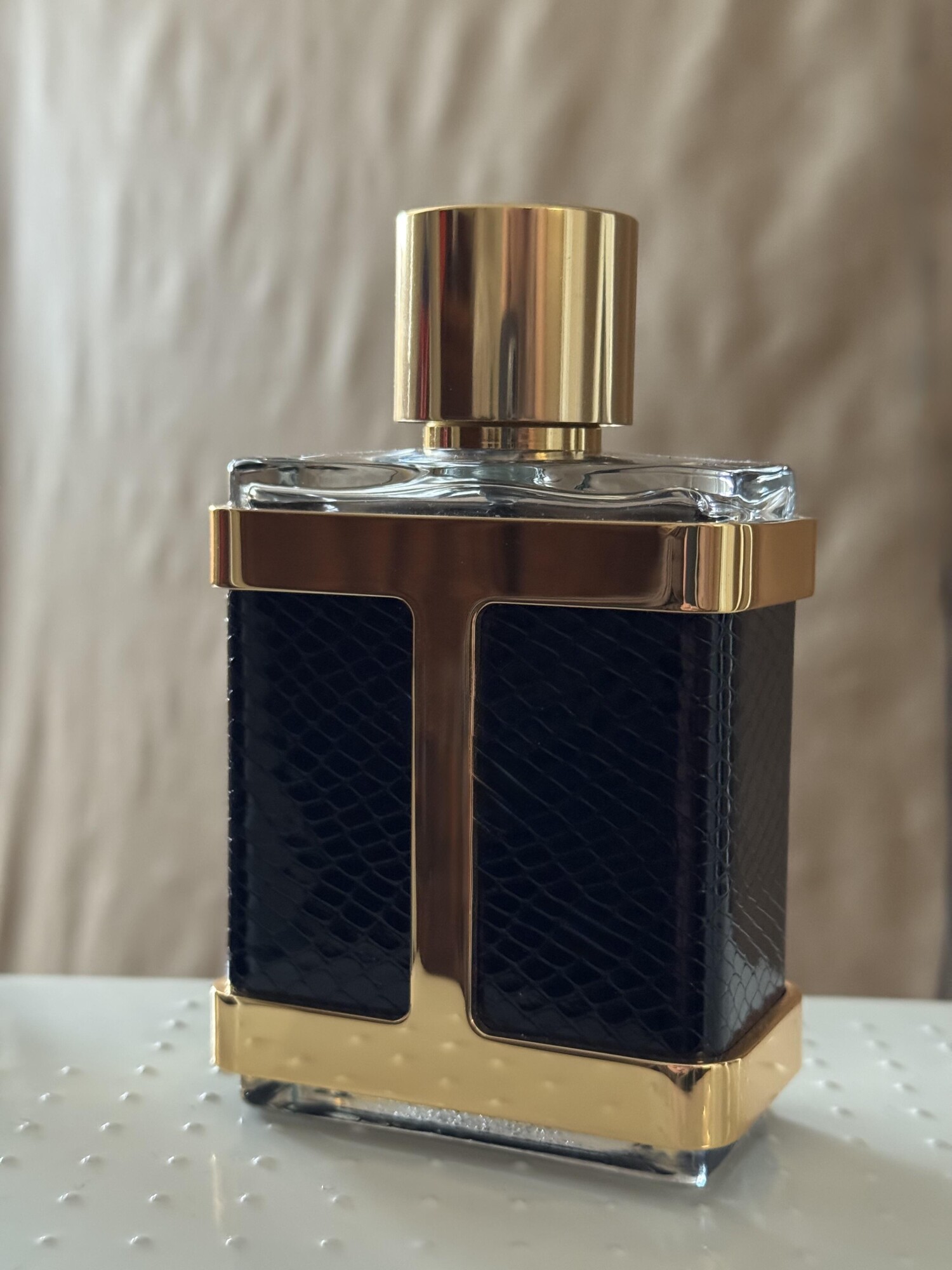CH Insignia Men Carolina Herrera cologne - a fragrance for men 2018