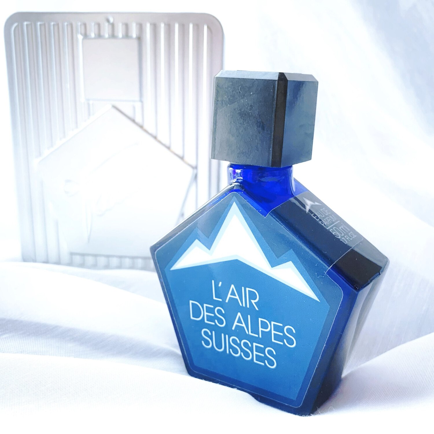 L'Air Des Alpes Suisses Tauer Perfumes parfum - un parfum pour homme et ...