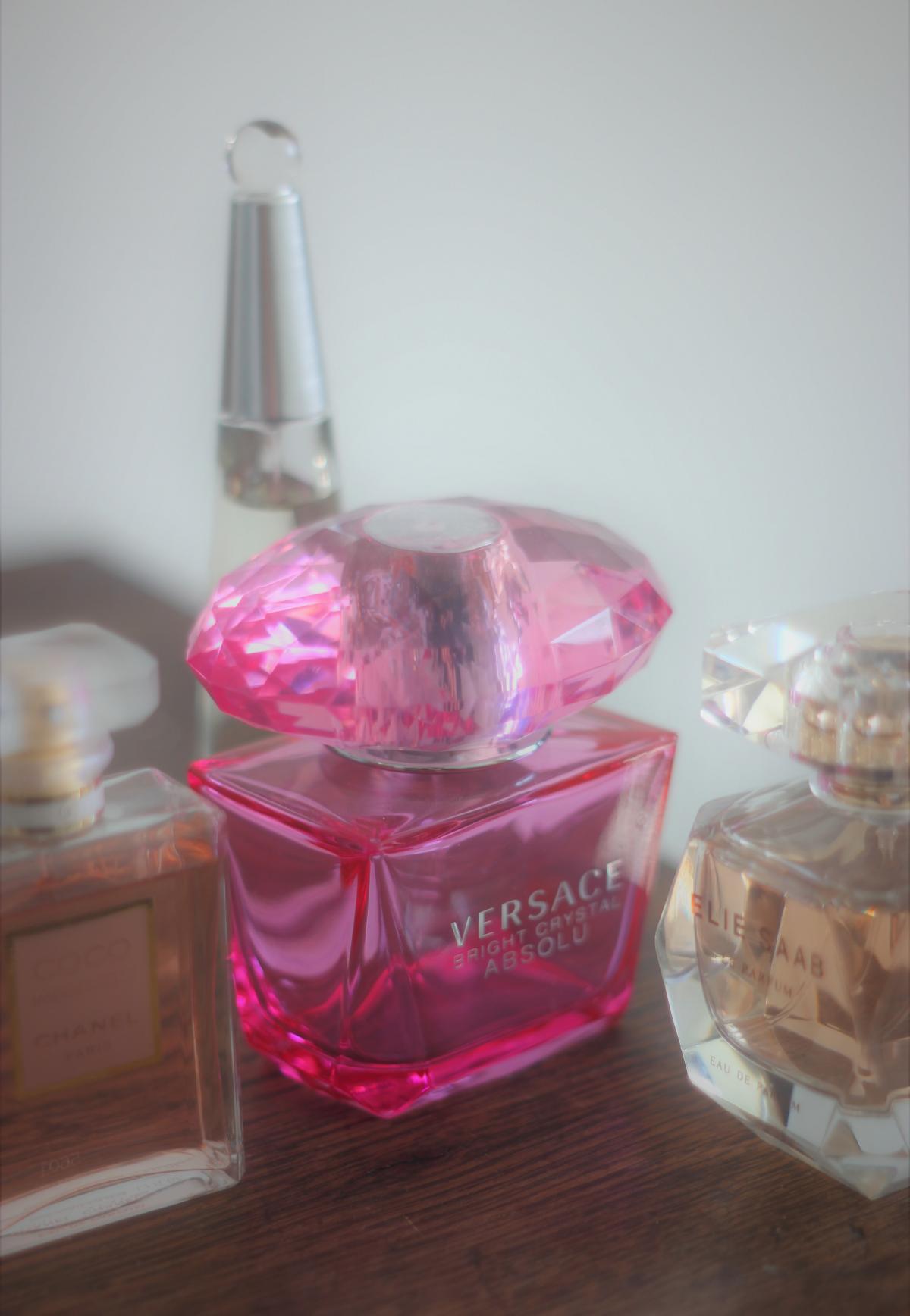 Bright Crystal Absolu Versace perfume - a fragrance for women 2013