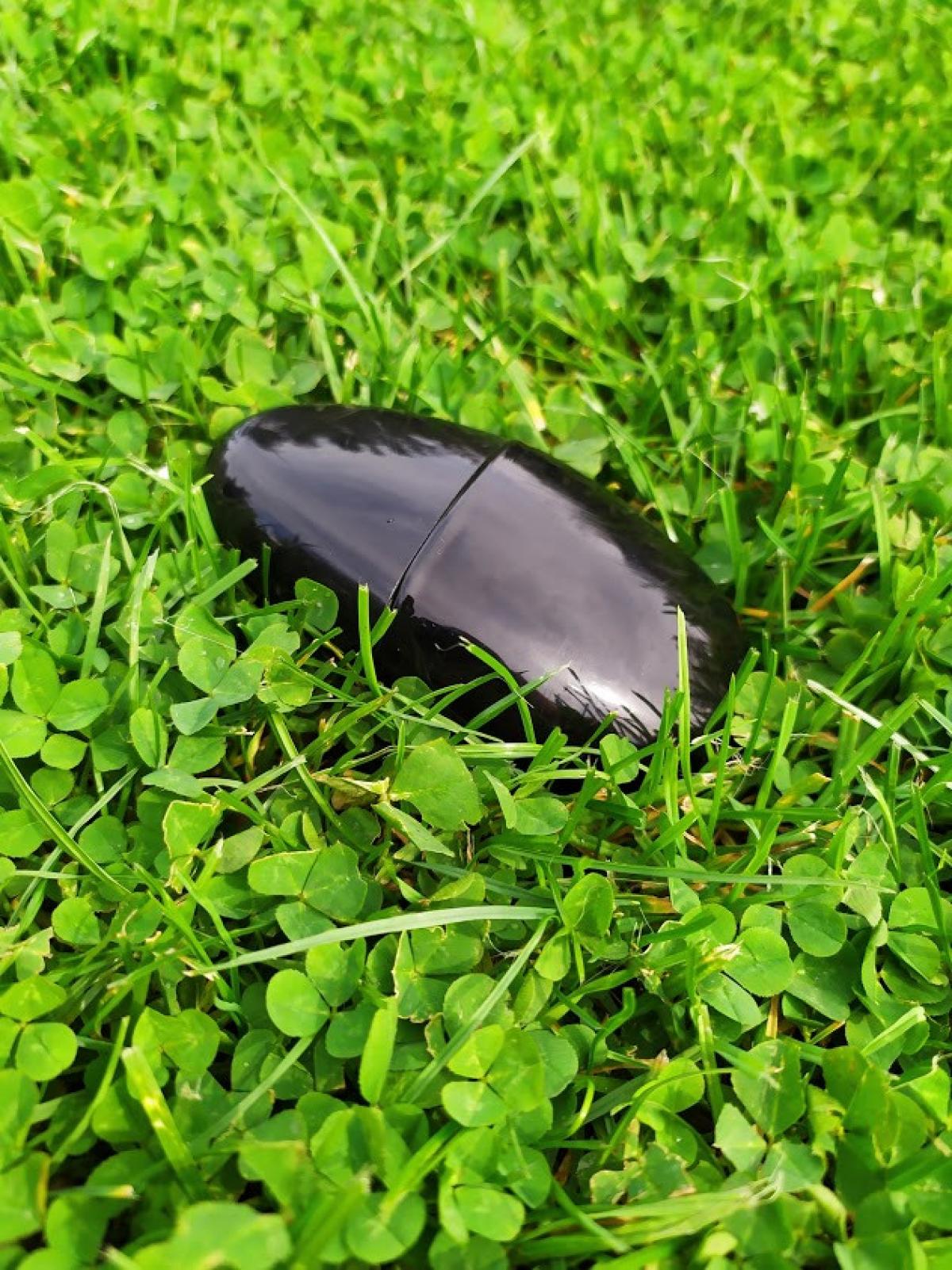 Black Cashmere Donna Karan perfume - a fragrance for women 2002