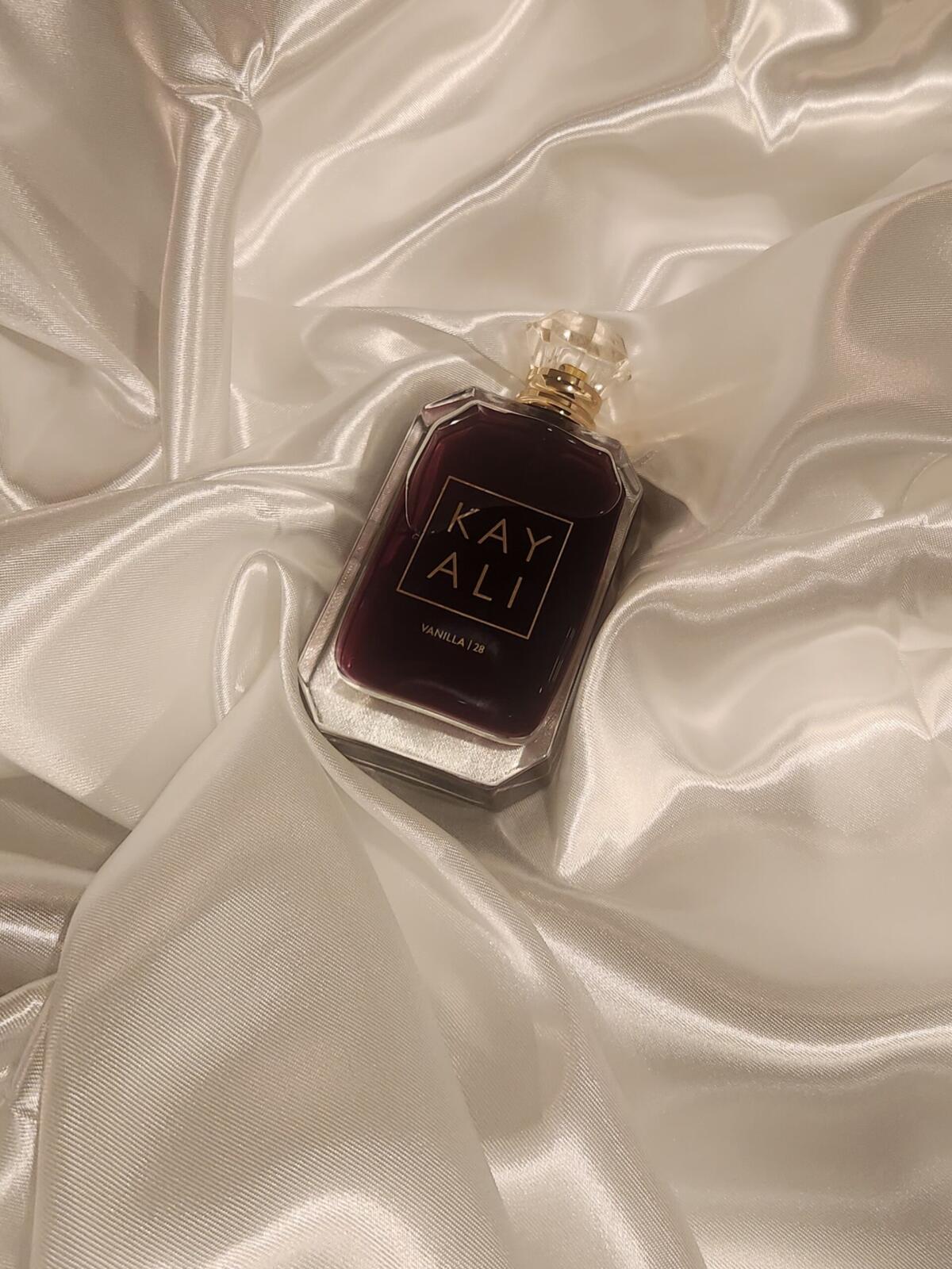 Vanilla 28 Kayali Fragrances perfume - a fragrance for women and men 2018