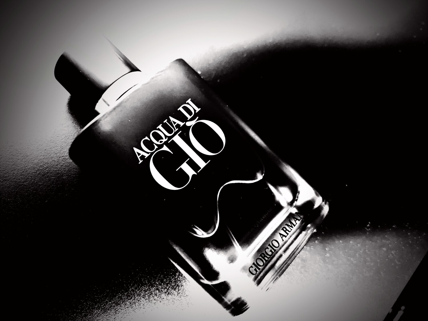 Acqua di Giò Parfum Giorgio Armani cologne - a fragrance for men 2023