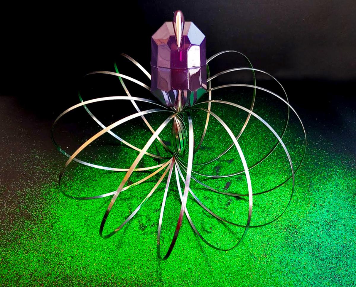 Alien Mugler perfume - a fragrância Feminino 2005