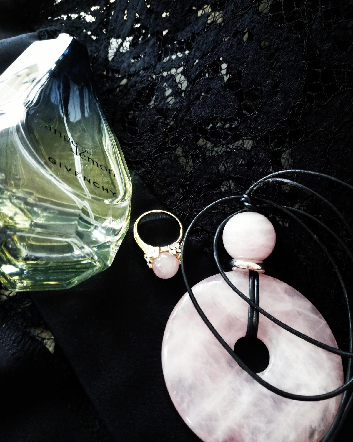 Ange ou Demon Givenchy perfume - a fragrance for women 2006