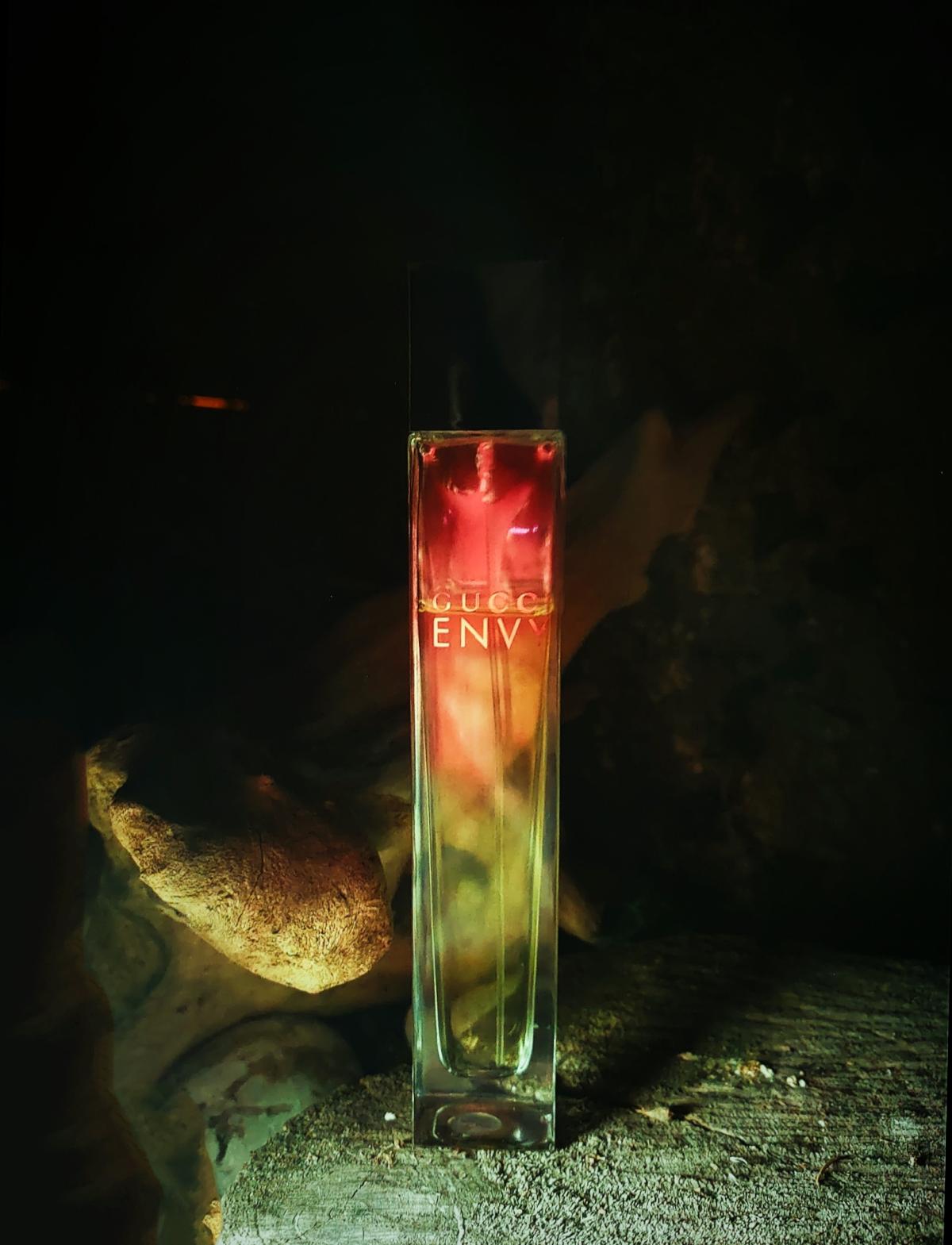 Envy Gucci perfume - a fragrance for women 1997