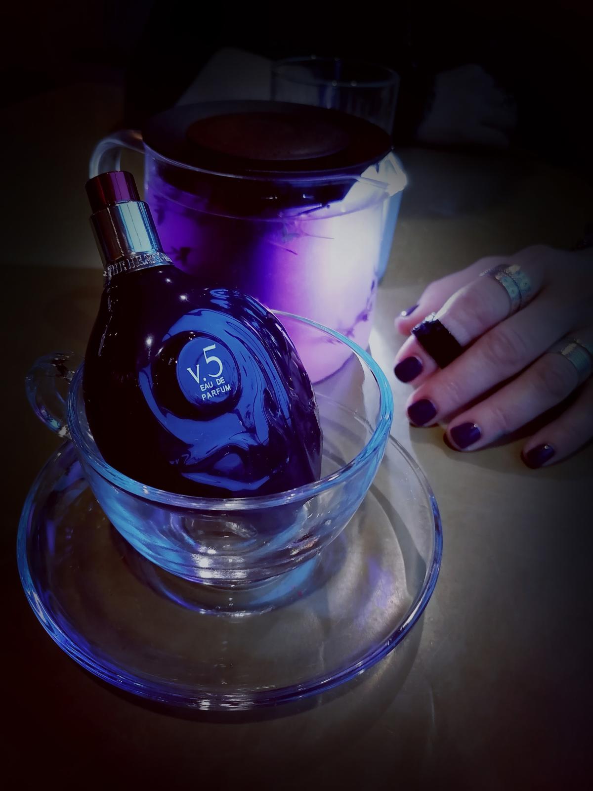 Purple Heart V 5 Map Of The Heart perfume - a fragrance for women 2016