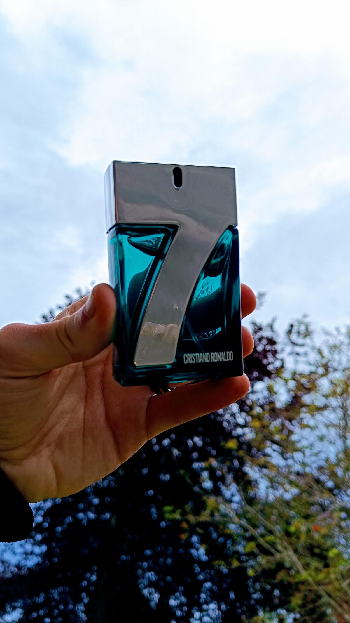 CR7 Origins Cristiano Ronaldo cologne - a fragrance for men 2022