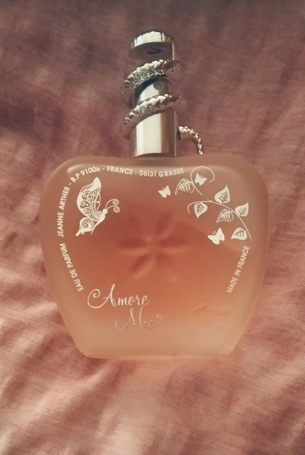 Amore Mio Eau de Parfum Jeanne Arthes perfume - a fragrance for women