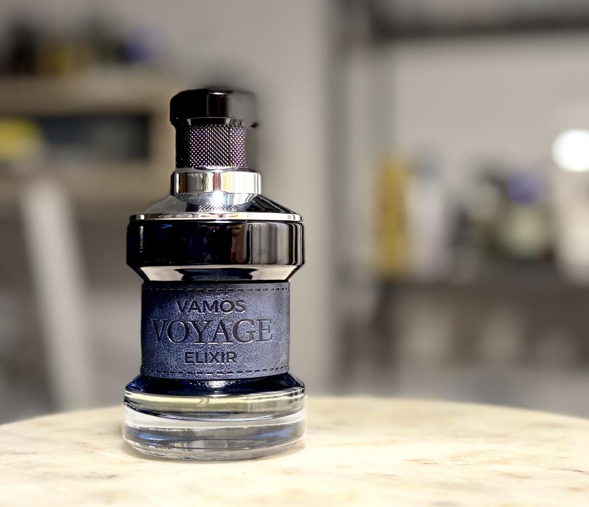 Vamos Voyage Elixir Camara Perfumes cologne - a fragrance for men 2023