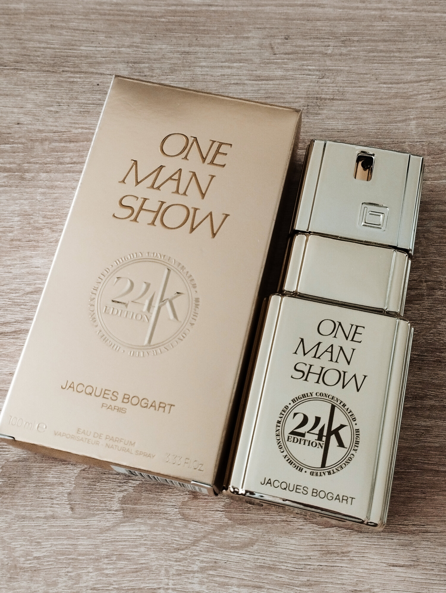 One Man Show 24K Edition Jacques Bogart Cologne - un parfum pour homme 2022