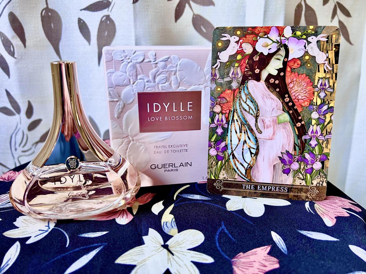 Idylle Love Blossom Guerlain perfume - a fragrance for women 2014