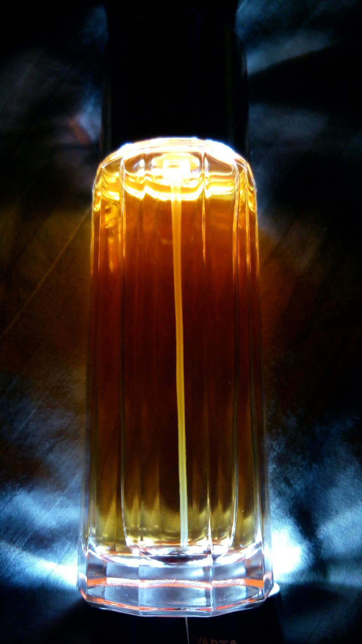 Escape Calvin Klein perfume - a fragrance for women 1991