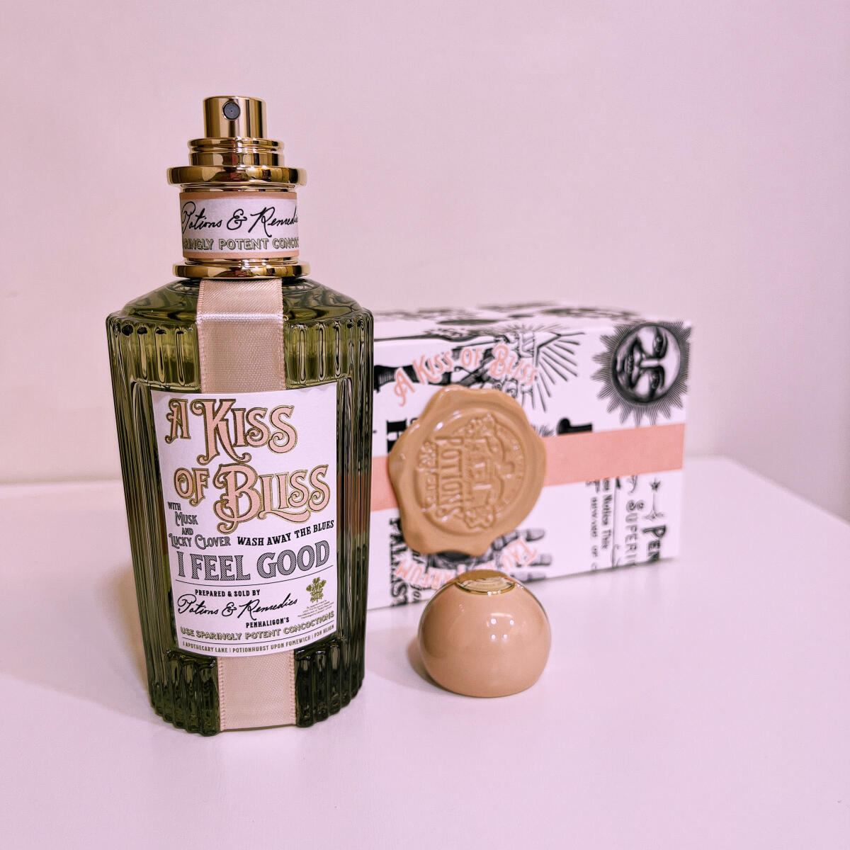 A Kiss Of Bliss Penhaligon's parfum - un parfum pour homme et femme 2023