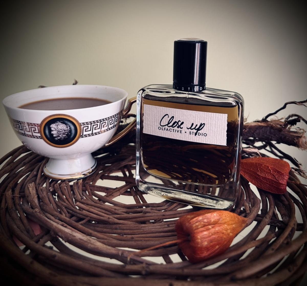 Close Up Olfactive Studio perfume - a fragrance for women and men 2016