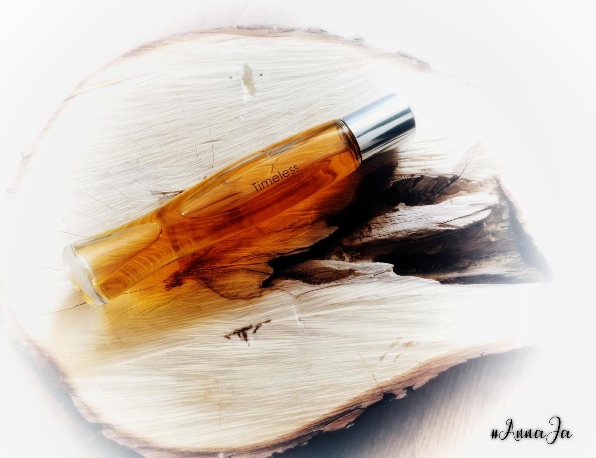 Timeless Avon perfume - a fragrance for women 1974