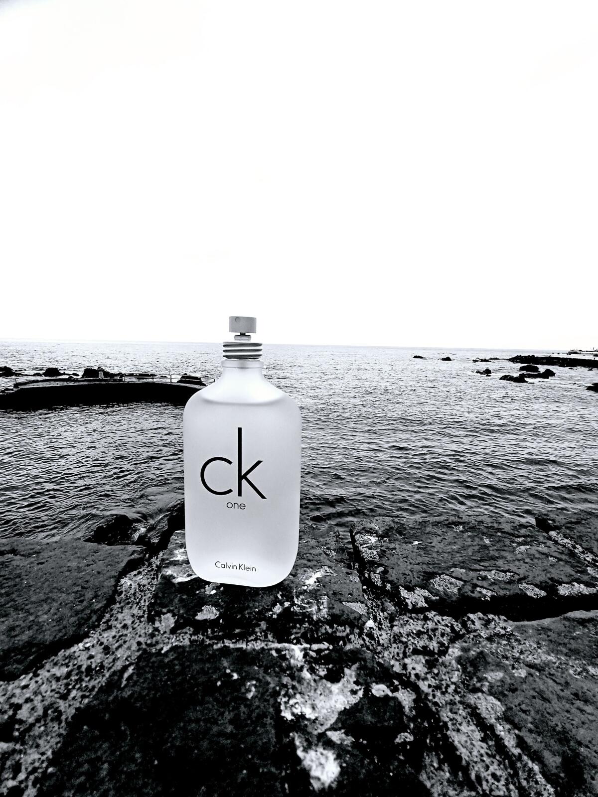 CK One Calvin Klein perfume - a fragrance for women and men 1994