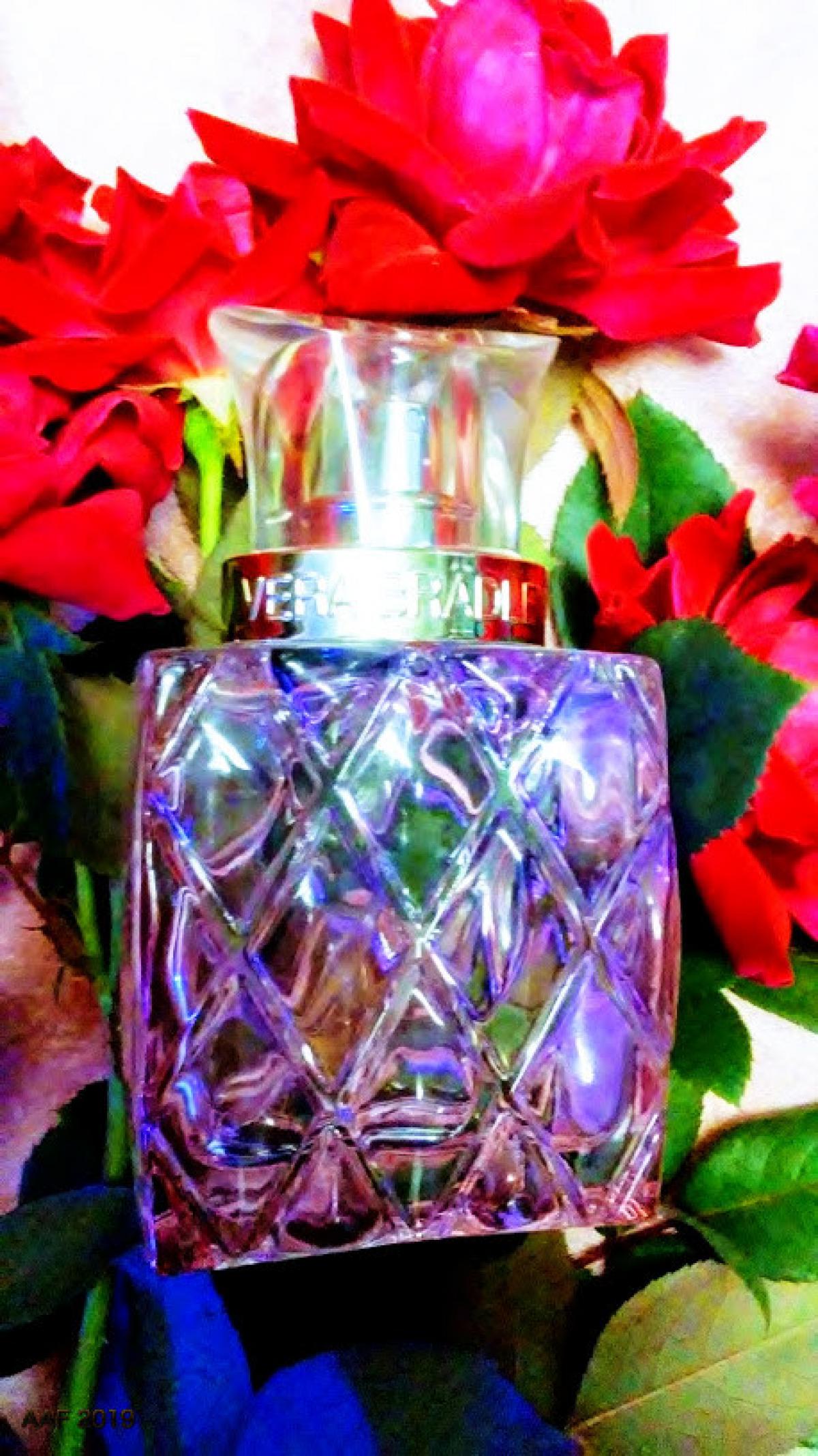 Macaroon Rose Vera Bradley perfume - a fragrance for women 2016