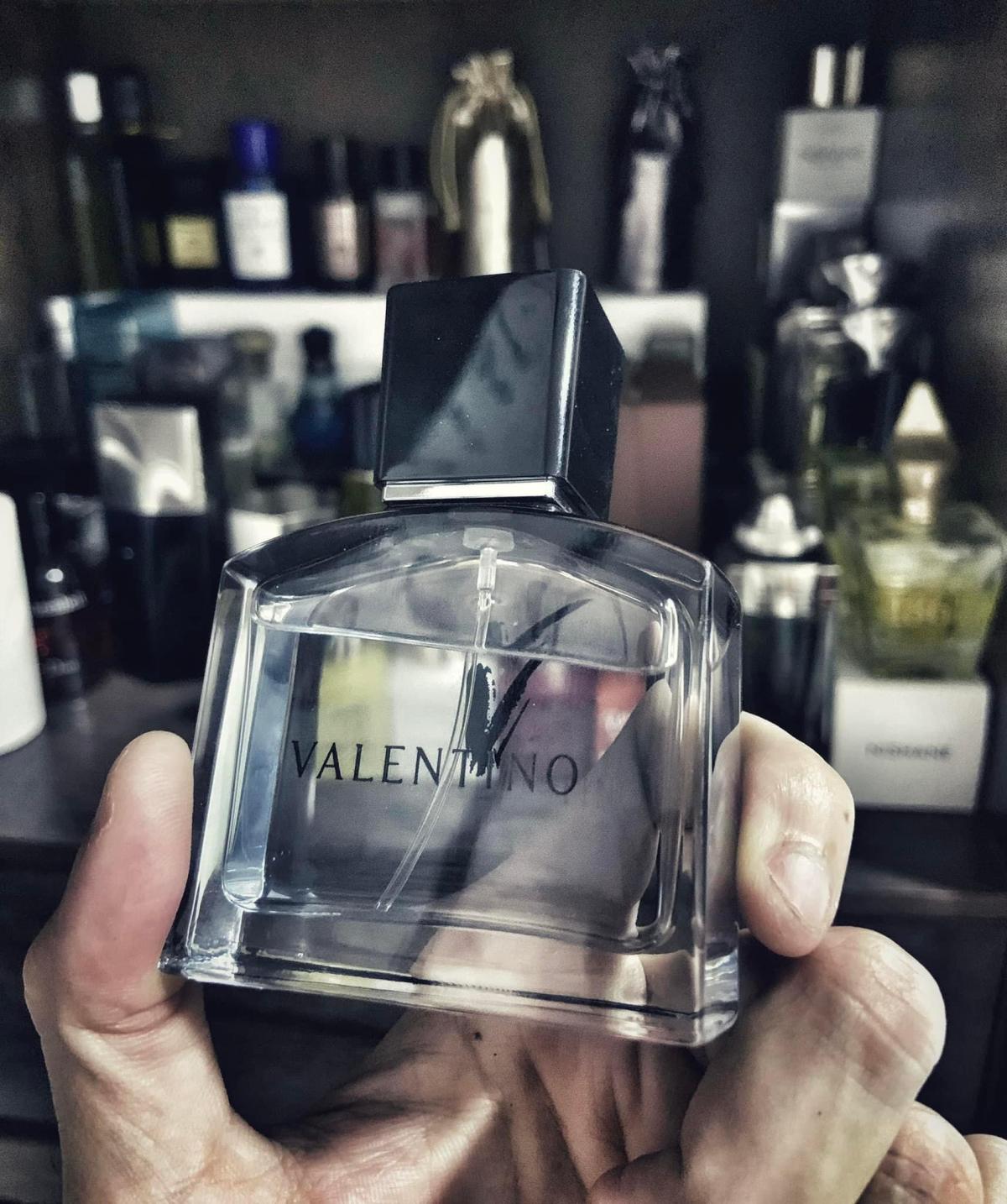 V pour Homme Valentino cologne - a fragrance for men 2006