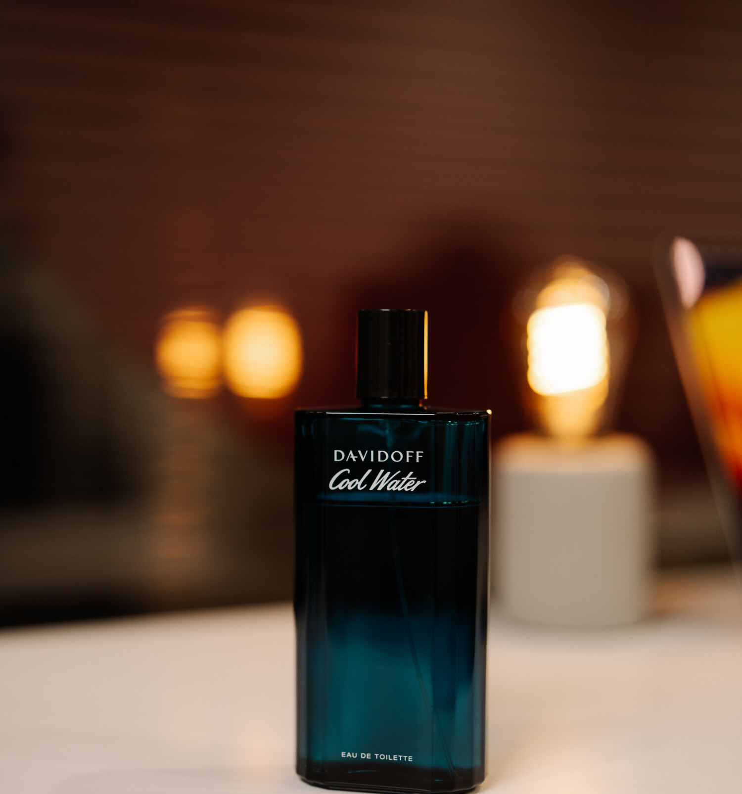 Cool Water Davidoff cologne - a fragrance for men 1988