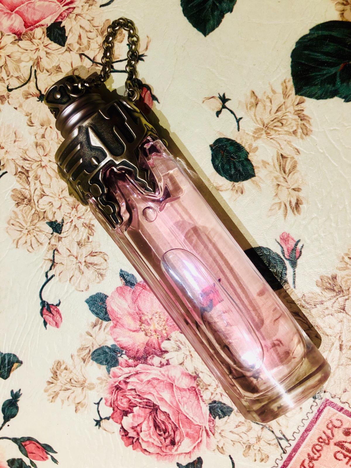 Womanity Mugler perfume - a fragrance for women 2010