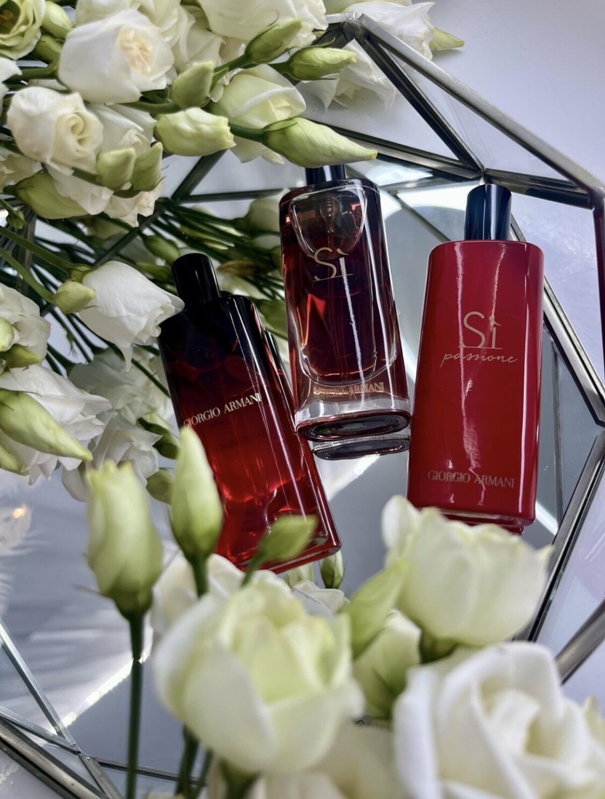 Sì Intense 2021 Giorgio Armani perfumy - to perfumy dla kobiet 2021