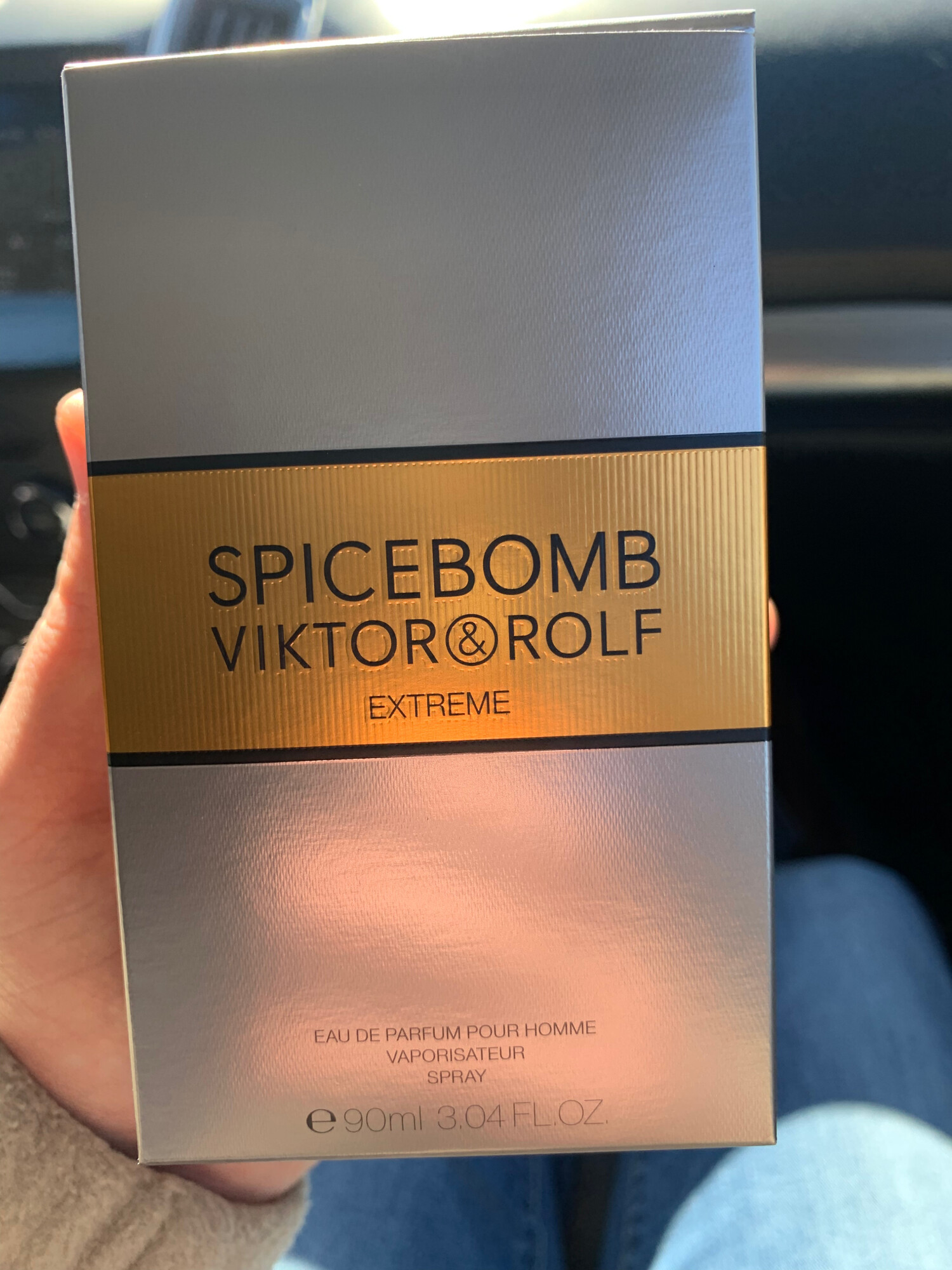 Spicebomb Extreme Viktor&Rolf cologne - a fragrance for men 2015