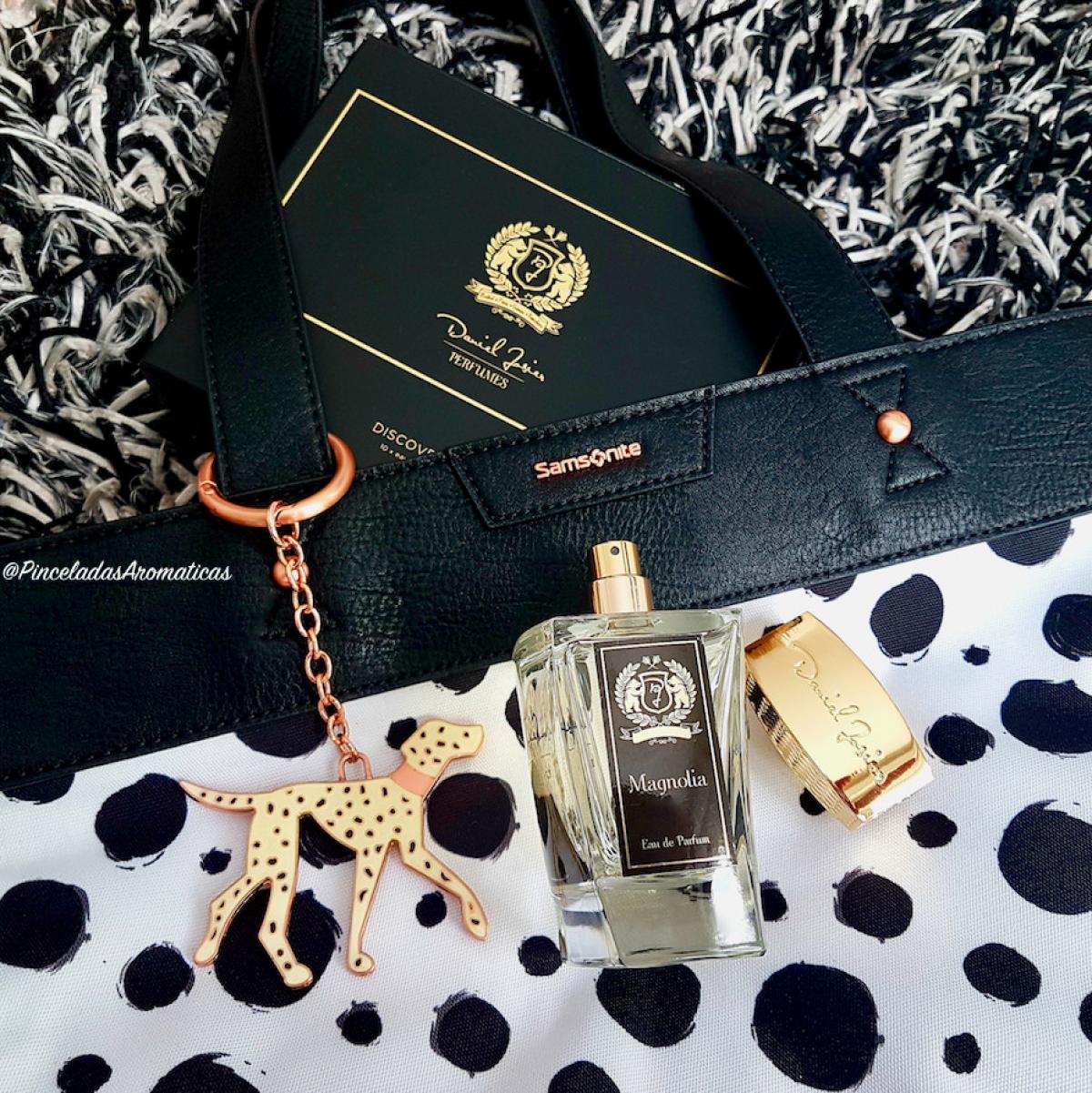 Magnolia Daniel Josier perfume - a fragrance for women