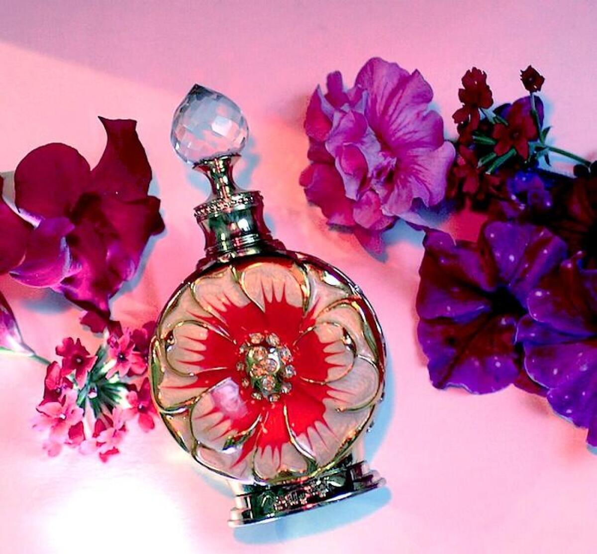 Layali Rouge Swiss Arabian perfume - a fragrance for women