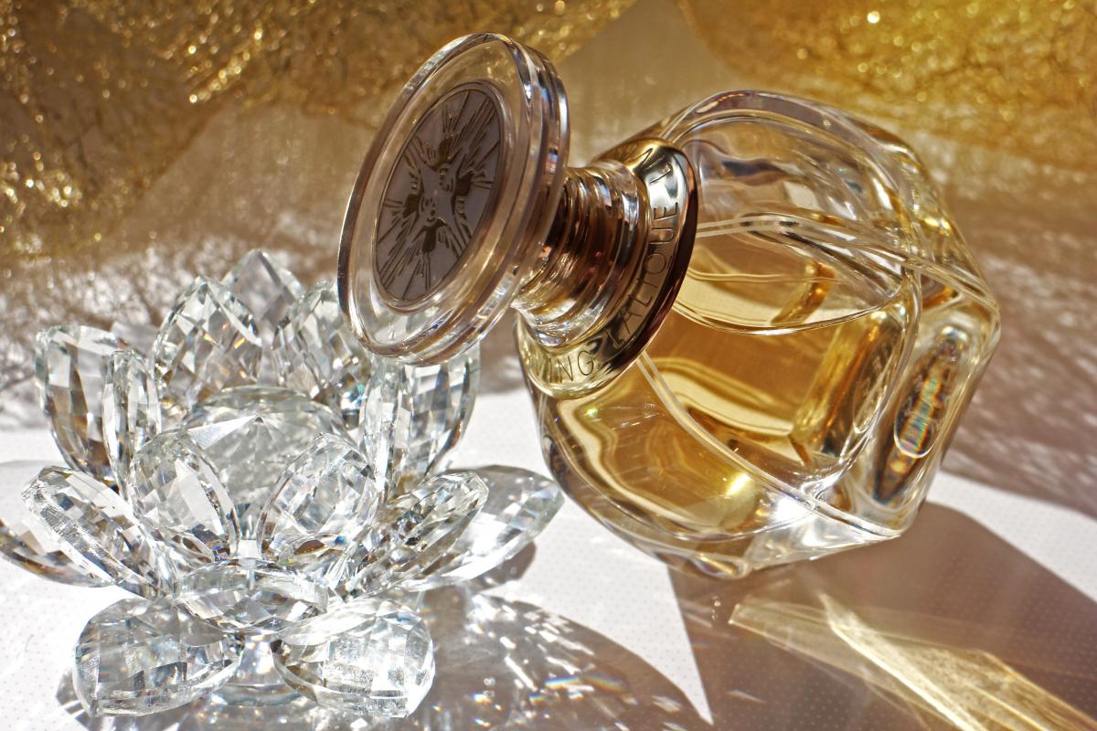 Living Lalique Lalique perfume - a fragrance for women 2015