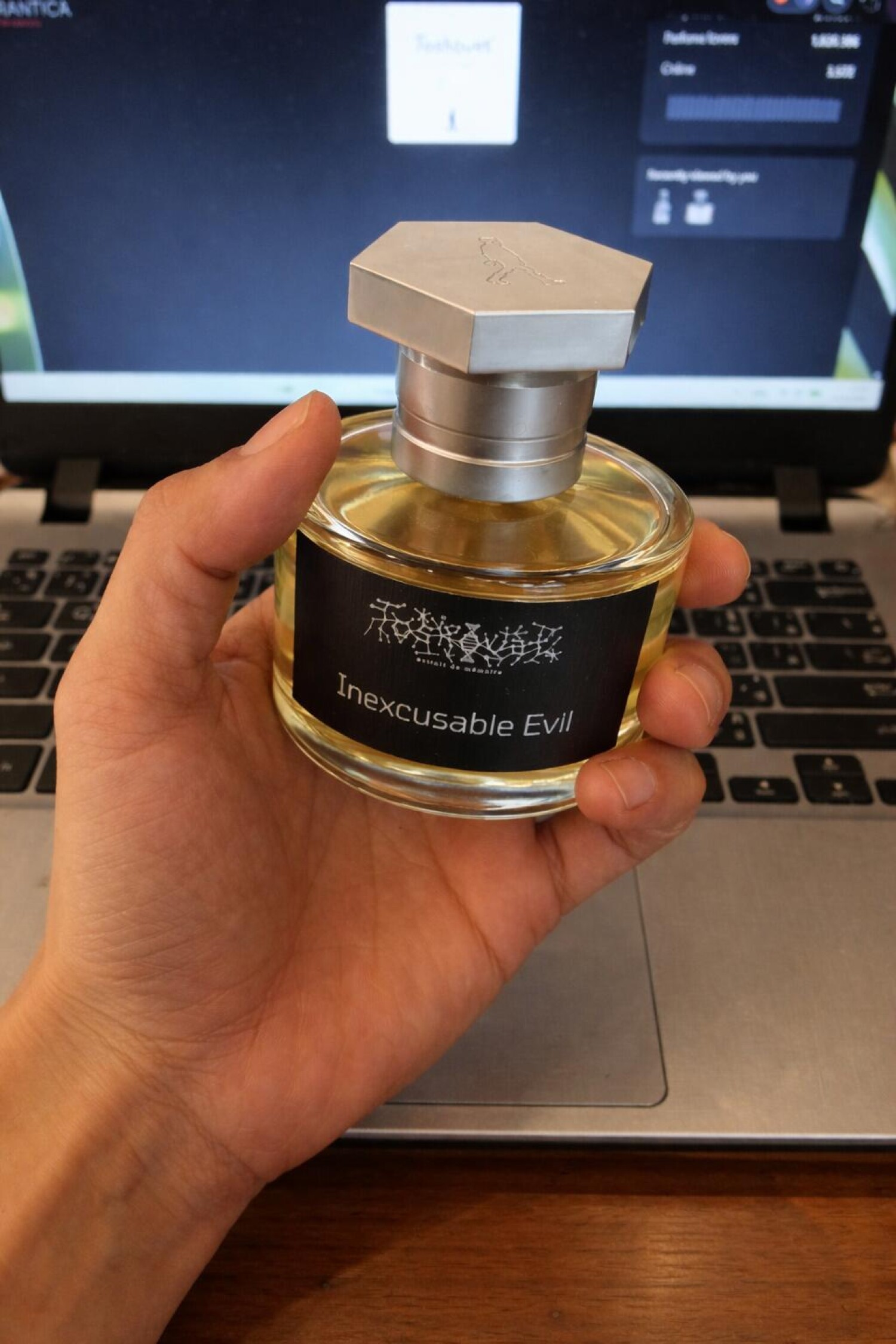 Inexcusable Evil Toskovat' perfume - a fragrância Compartilhável 2022