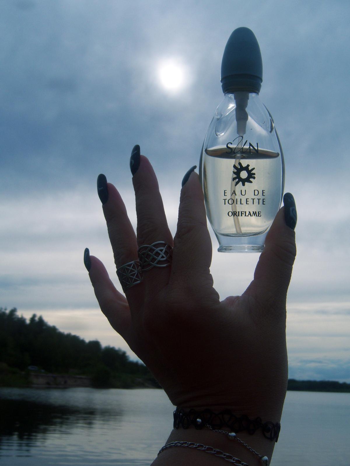 Sun (original) Oriflame perfume - a fragrance for women 1996