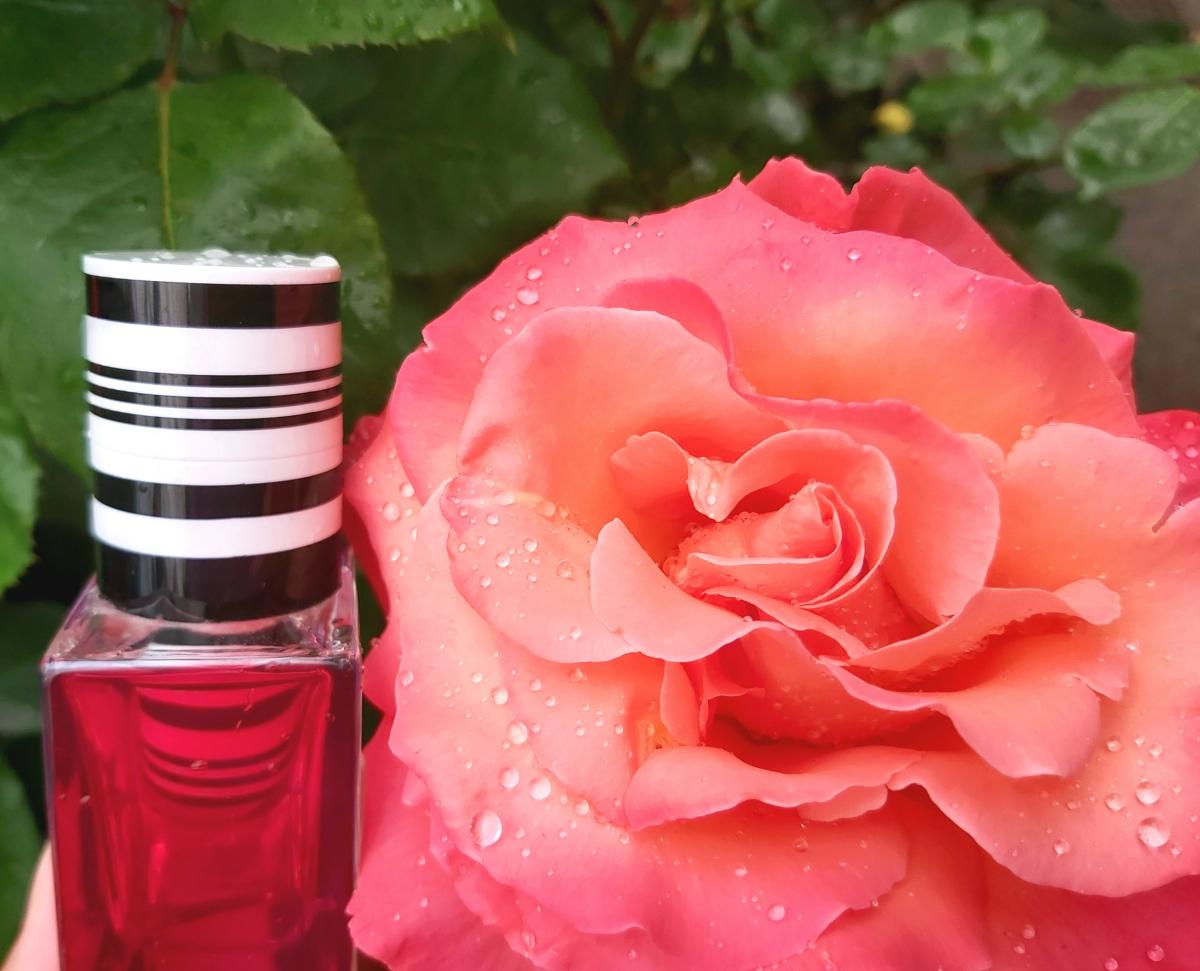 Florabotanica Balenciaga perfume - a fragrance for women 2012