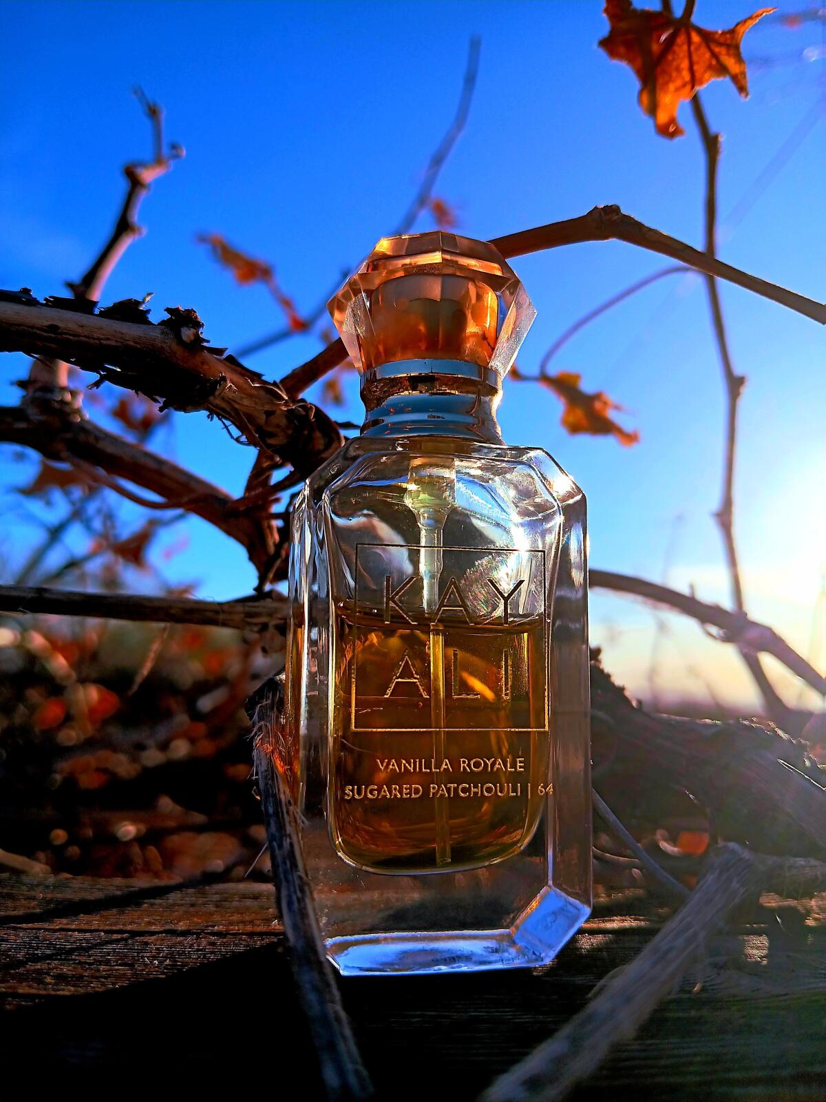 Vanilla Royale Sugared Patchouli | 64 Eau De Parfum Intense Kayali ...