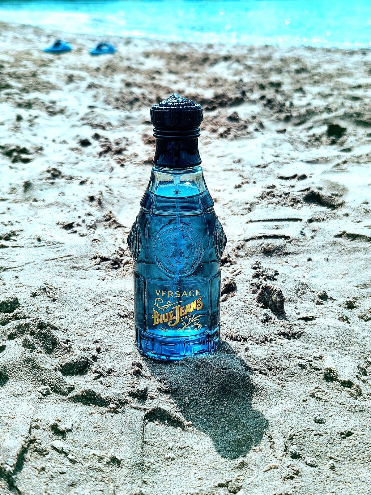 Blue Jeans Versace cologne - a fragrance for men 1994