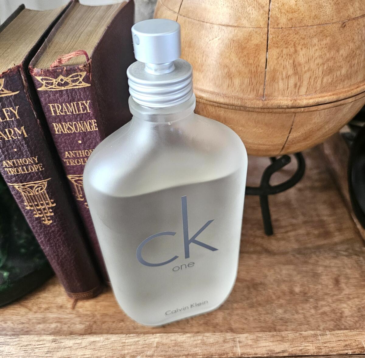 CK One Calvin Klein perfume - a fragrance for women and men 1994