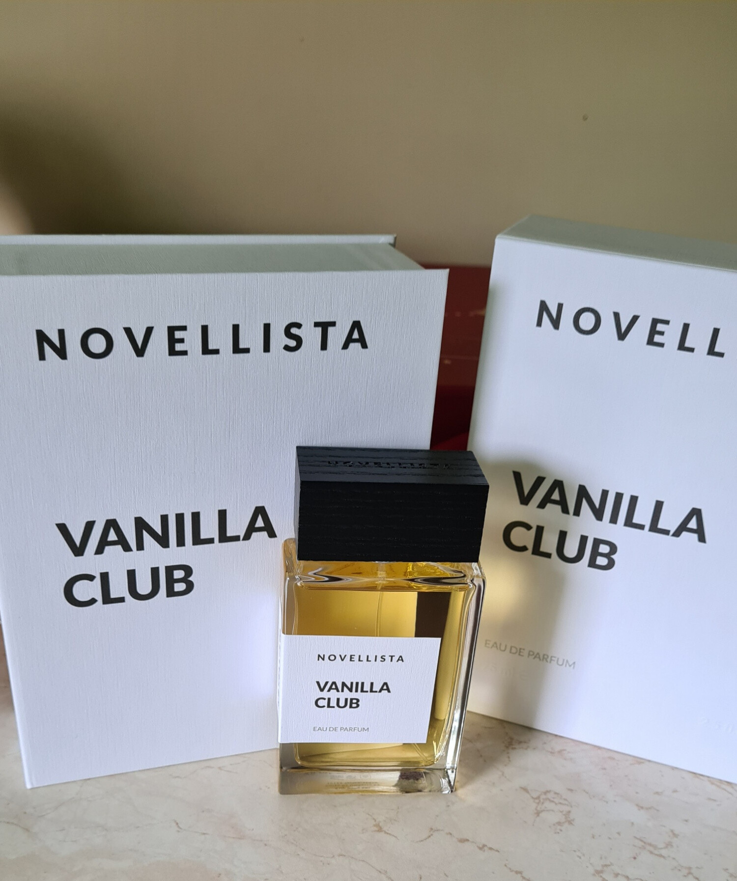 Vanilla Club Novellista perfume - a fragrance for women and men 2022