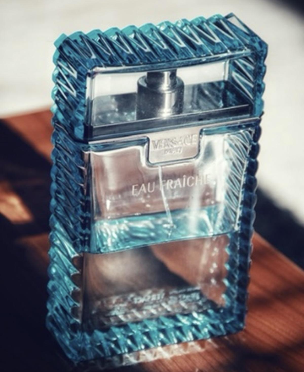 Versace Man Eau Fraiche Versace одеколон — аромат для мужчин 2006