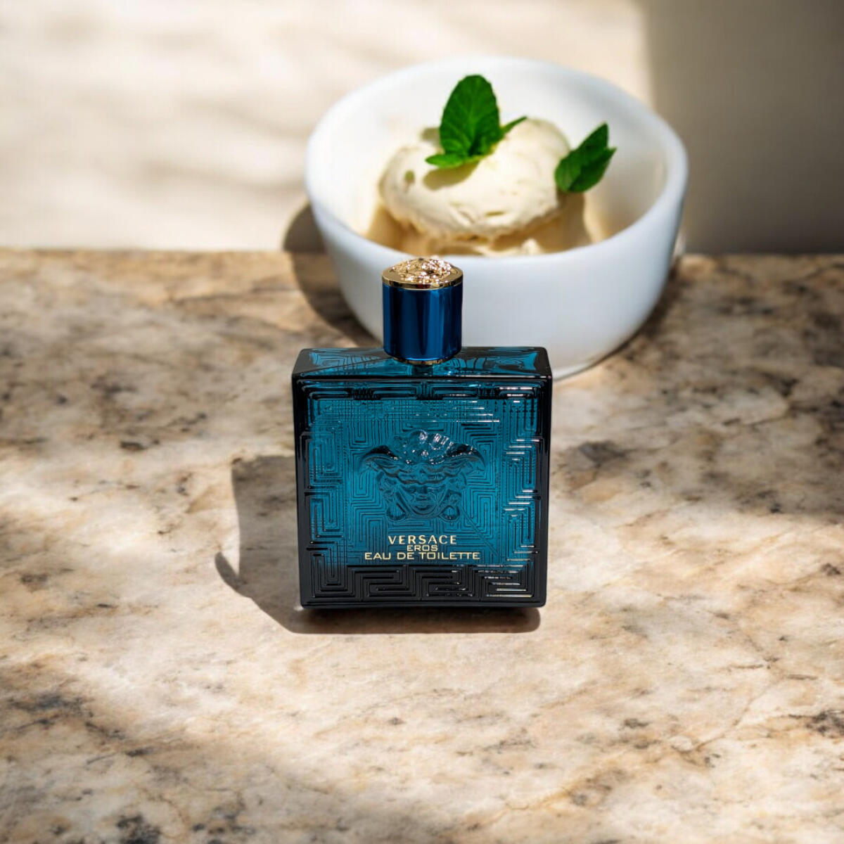 Eros Versace Cologne - ein es Parfum für Männer 2012